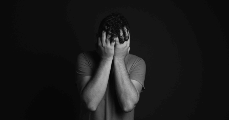 How Does Someone on Meth Act: Signs, Behaviors, and Changes in Daily ...